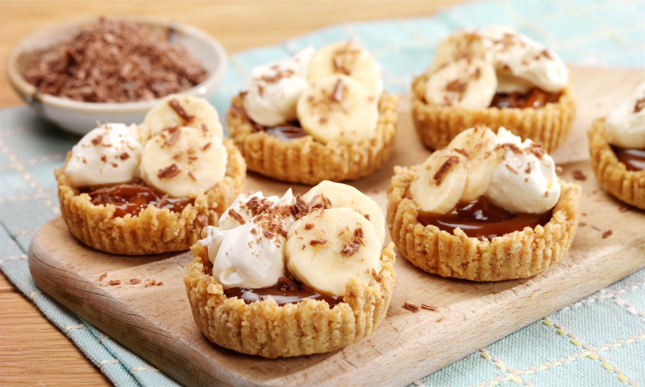 Mini Banoffee Pies Recipe | Dr. Oetker