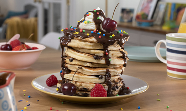 Chocolate Chunk Pancake Stack Recipe | Dr. Oetker