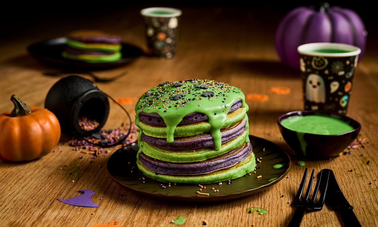 Witches Breakfast Pancakes Recipe | Dr. Oetker